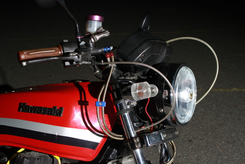 【Z400GP】純正仕様をリスペクト。ノスタルジックな香りが漂うZ400GP